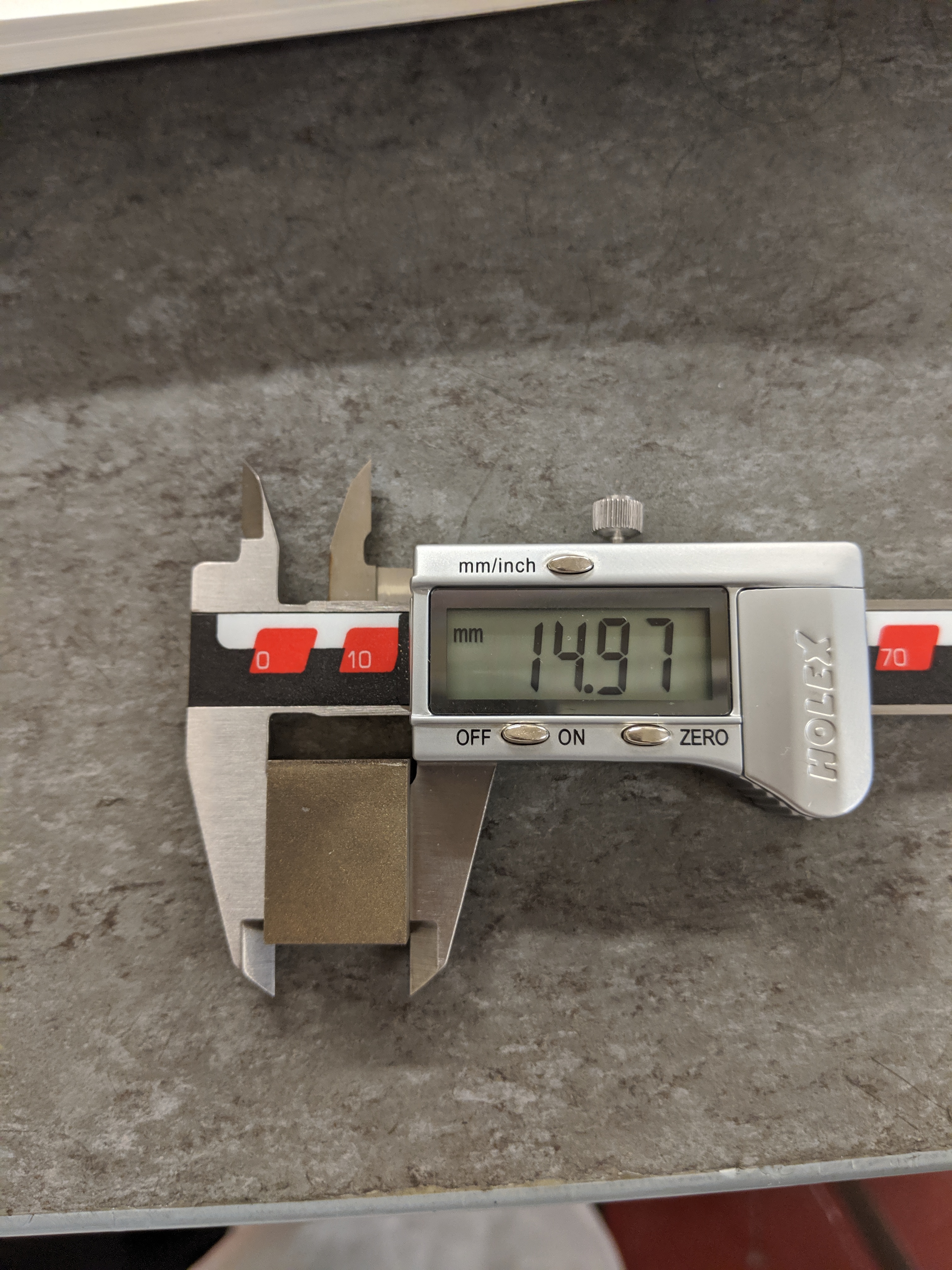Hydrawedge plane strain compression tests - LightForm Wiki